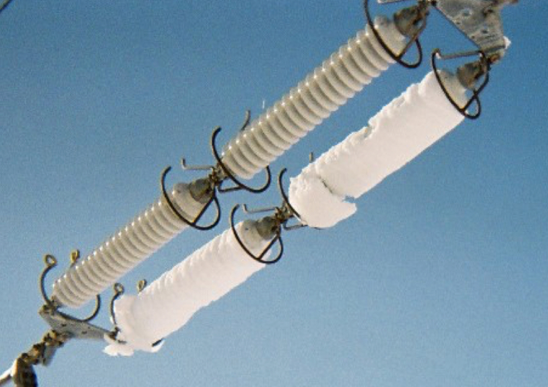 Impact of Contaminated Wet Snow on Insulators